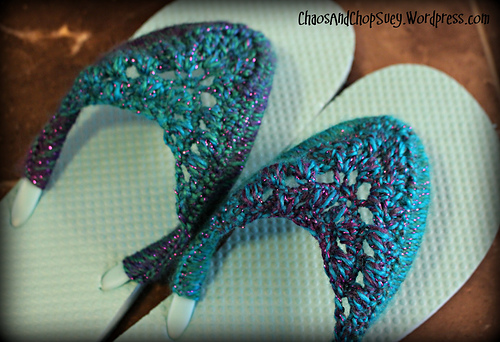 Ravelry: Tranquil Triangles Flip Flop Flair pattern by Lisa Jelle