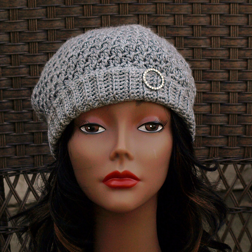 Ravelry: Textured Beanie with Hattitude pattern by Yolanda Munoz