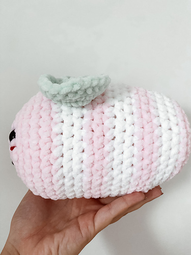 Ravelry: Plush Strawberry Bee pattern by Abigail Sui