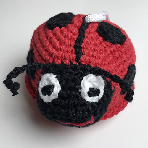 Ravelry: Lacey the Ladybug Scrubby Amigurumi pattern by Charlyn Smith