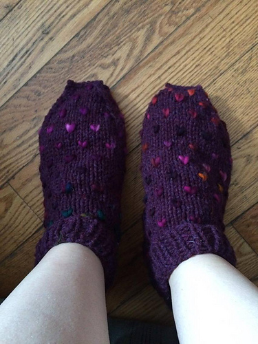 Ravelry: Thrum Bootie Slippers pattern by Chelsea Kaulback