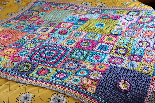 Ravelry: Vintage Sweethearts pattern by Sandra Paul