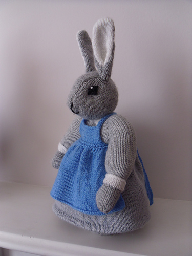 Ravelry: Cherrycheek's Little Grey Rabbit