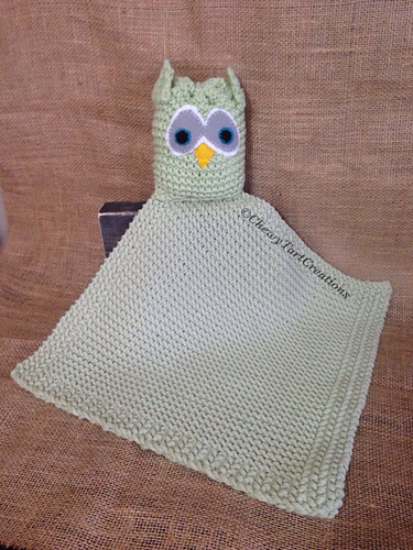 Ravelry: Sweet Owl Lovie pattern by Chewy Tart