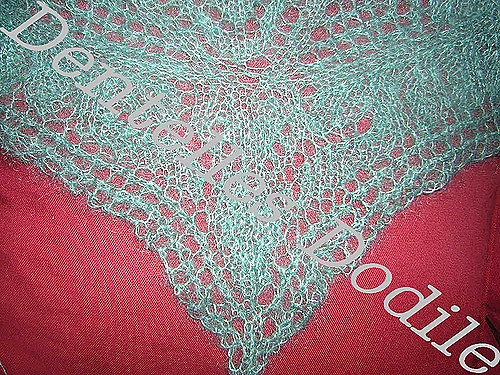 Ravelry: Fidji pattern by Odile Buatois-Brand