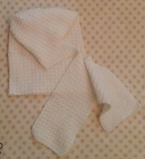 Ravelry: Bubbly Hooded Scarf pattern by Astrid Arroyo