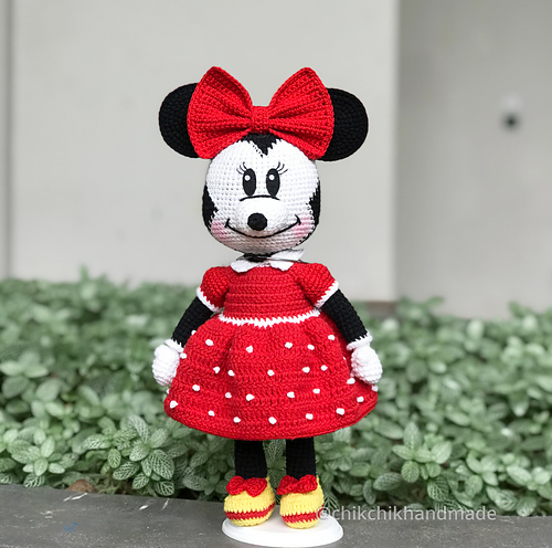 Ravelry: Minnie Mouse pattern by Thuy Trang