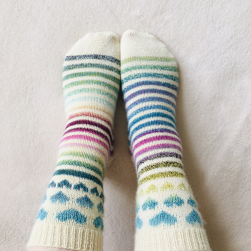 Ravelry: Silly love socks pattern by Sandrine Vos