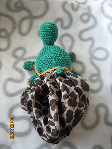 Ravelry: Bag Buddy Sköldis Shellie pattern by Made By Chippzan
