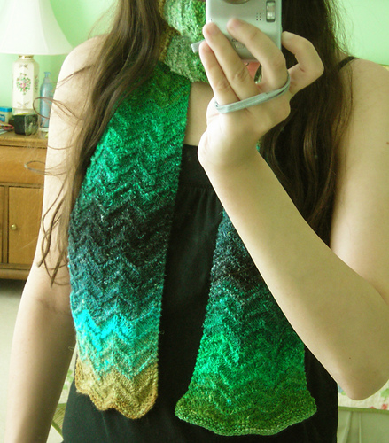 Ravelry: Zig zag scarf (3 ways) pattern by Susan Ashcroft