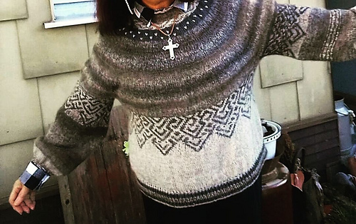 Ravelry: Christina-Hees' Buckbeak Pullover