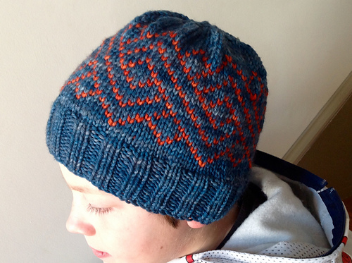 Ravelry: Ngaru Hat pattern by Francoise Danoy
