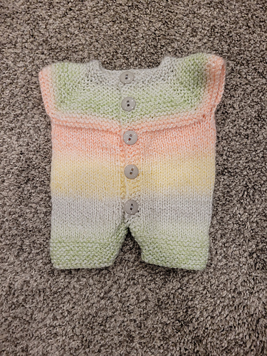 Ravelry: Babbity Baby Romper pattern by marianna mel