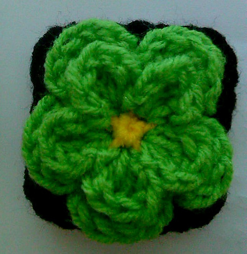 Ravelry: Cute Little Flower Square pattern by Cindy Coleman