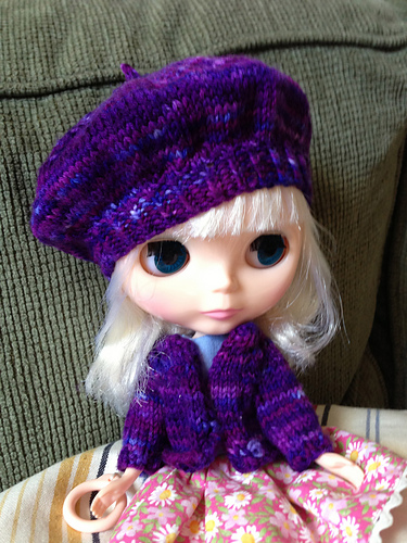 Ravelry: Blythe pattern by Jessica Kratzer