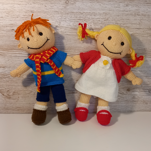 Ravelry: Finn and Freya dolls pattern by Claire Fairall Designs