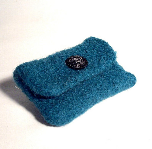 Ravelry: Felted Purse pattern by Claire Fairall Designs