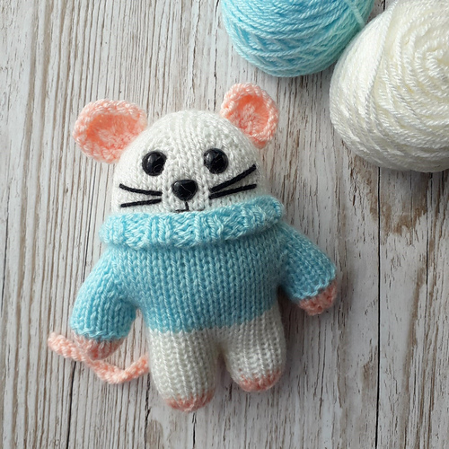Ravelry: Teddy Boo and Friends pattern by Claire Fairall Designs