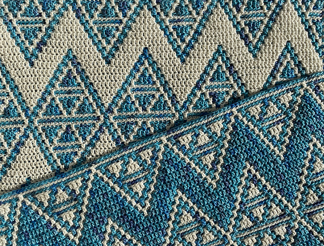 Ravelry: Diamonds in the Skye Mosaic Placemat/runner pattern by Claire ...