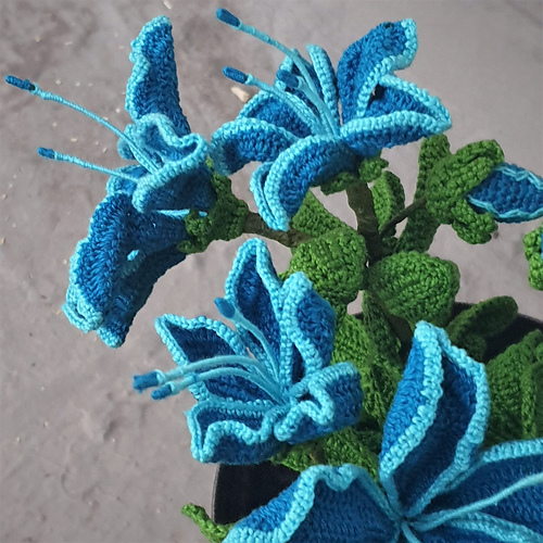 Ravelry: Blue Azalea pattern by Elo Ruggiero