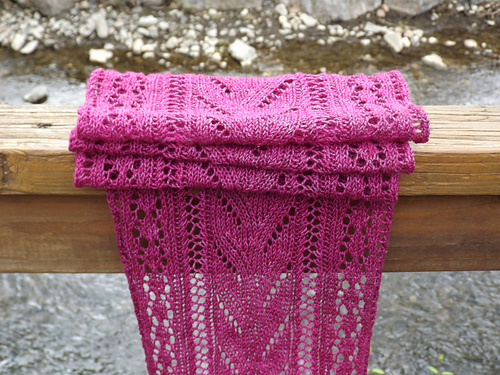 Ravelry: Fashionably Lace pattern by Mary Triplett