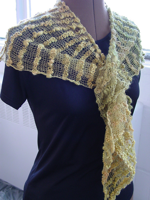 Ravelry: Thick-Thin pattern by Colette Simon