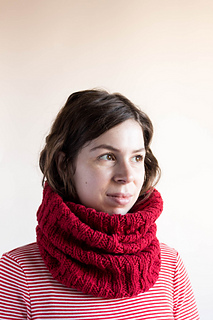 Ravelry: Quinconce Magicol pattern by Elizabeth Brassard