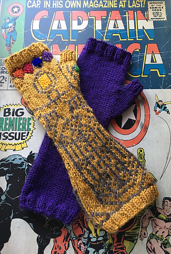 Ravelry: InfiKnity Gauntlet pattern by DrawFour Designs