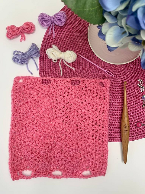Ravelry: Short Chevron Granny Square pattern by Fiona Field