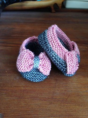 Ravelry: Bows Before Bros pattern by Carrie Briggs