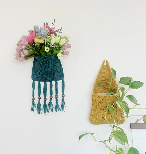 Ravelry: C2C lnspired Wall Pocket pattern by Rose Obom