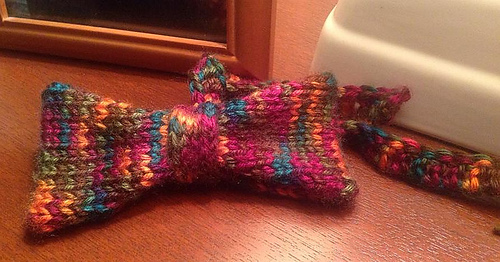 Ravelry: Simple Knit Bowtie pattern by Craft Action TO