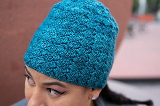 Ravelry: Blue Diamond Blocks Hat pattern by Craft Rescue