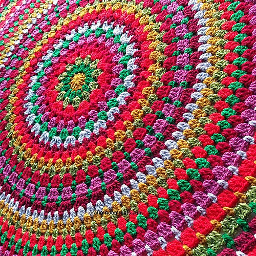 Ravelry: Mega granny mandala pattern by Crafternoon Treats