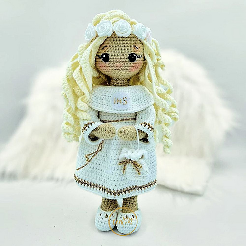 Ravelry: FIRST HOLY COMMUNION DOLL pattern by Monika Tadewicz