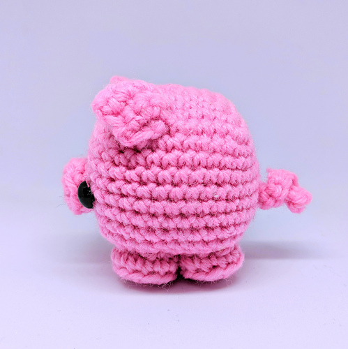 Ravelry: Cube Piggy Pig pattern by Crafty Bunny Bun