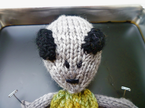 Ravelry: Alien Autopsy pattern by Emily Stoneking