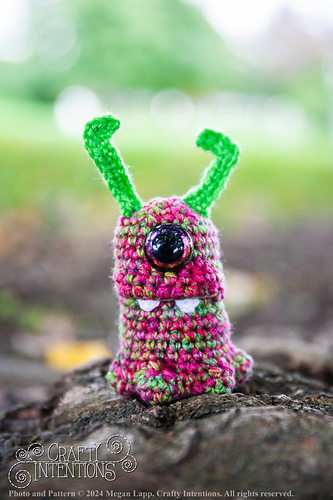Ravelry: Small Blob Monster pattern by Megan Lapp