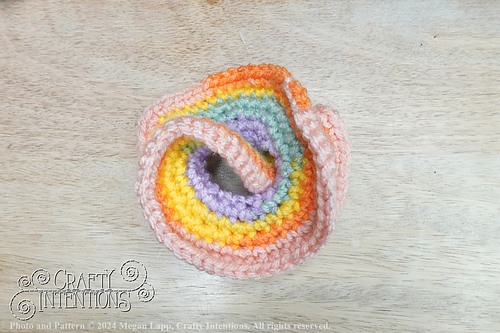 Ravelry: Beaded Möbius Strip Fidget pattern by Megan Lapp