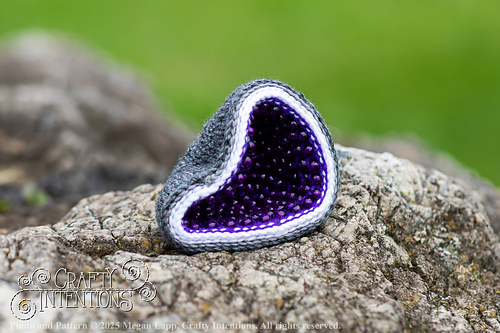 Ravelry: Geodes pattern by Megan Lapp