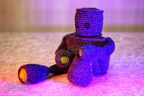 Ravelry: Medium Robots: Set 1 pattern by Megan Lapp