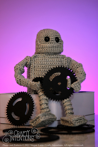 Ravelry: Medium Robots: Set 1 pattern by Megan Lapp