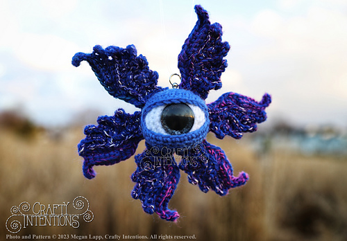 Ravelry: Small Seraphim pattern by Megan Lapp