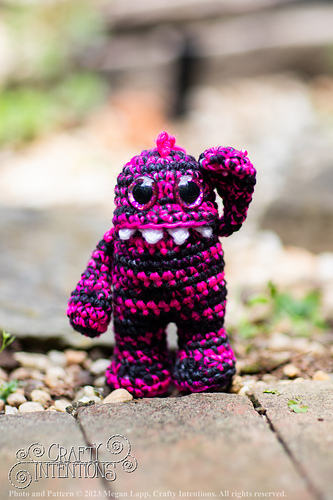 Ravelry: Small Cylinder Monsters pattern by Megan Lapp