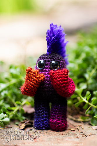 Ravelry: Small Cylinder Monsters pattern by Megan Lapp
