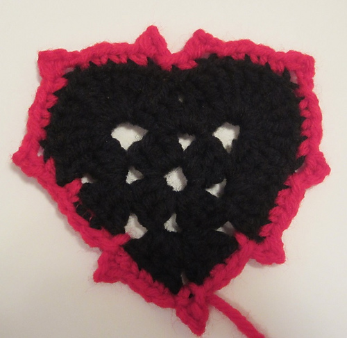 Ravelry: Love and Thorns Goth Heart pattern by Starling