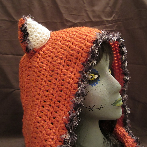 Ravelry: Fox Scoodie pattern by Starling