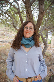 Ravelry: Calma Cowl pattern by Marian Creando Texturas