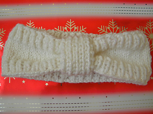 Ravelry: Knitted Headbands pattern by Laura Doty