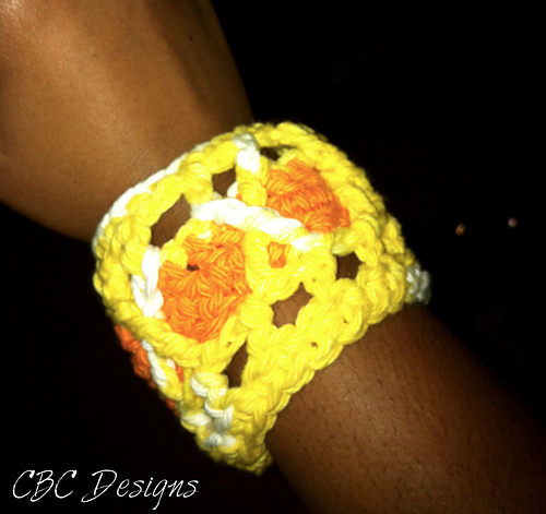 Ravelry: X Bangle pattern by Creations By Courtney
